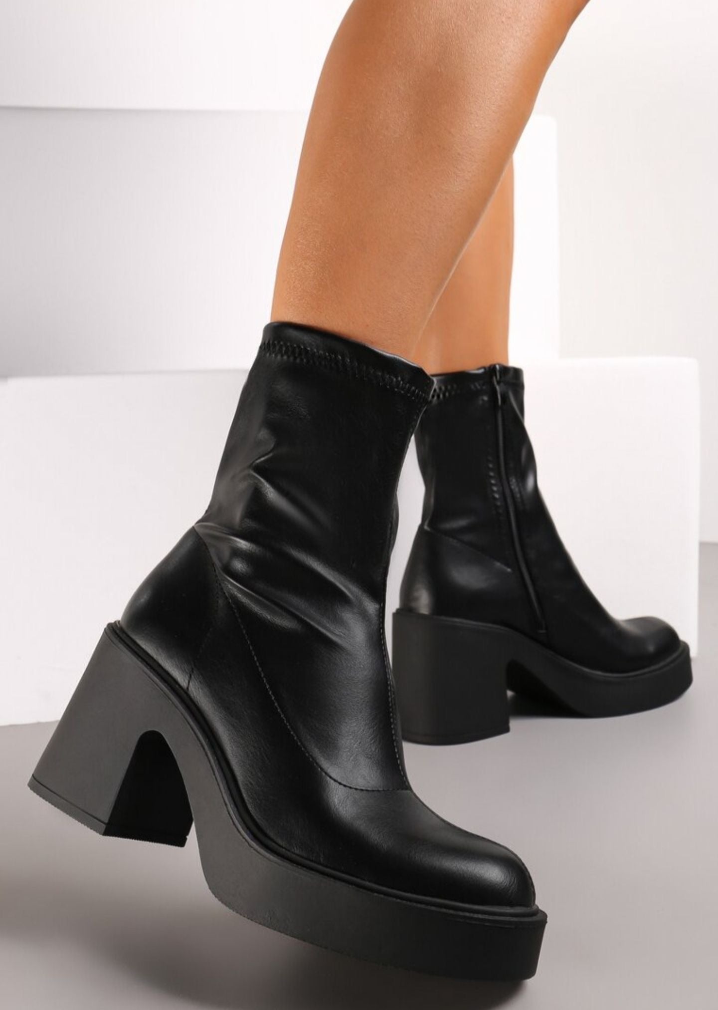 Botín Roger – EL ARMARIO DE TU HERMANA